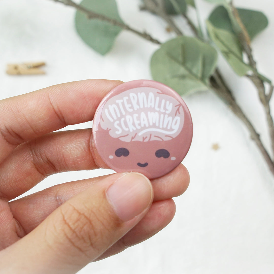 Internally Screaming Button Badge – chub.my